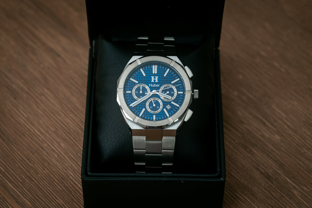 The Durability of Stainless Steel Watches: A Buyer's Perspective – Huber